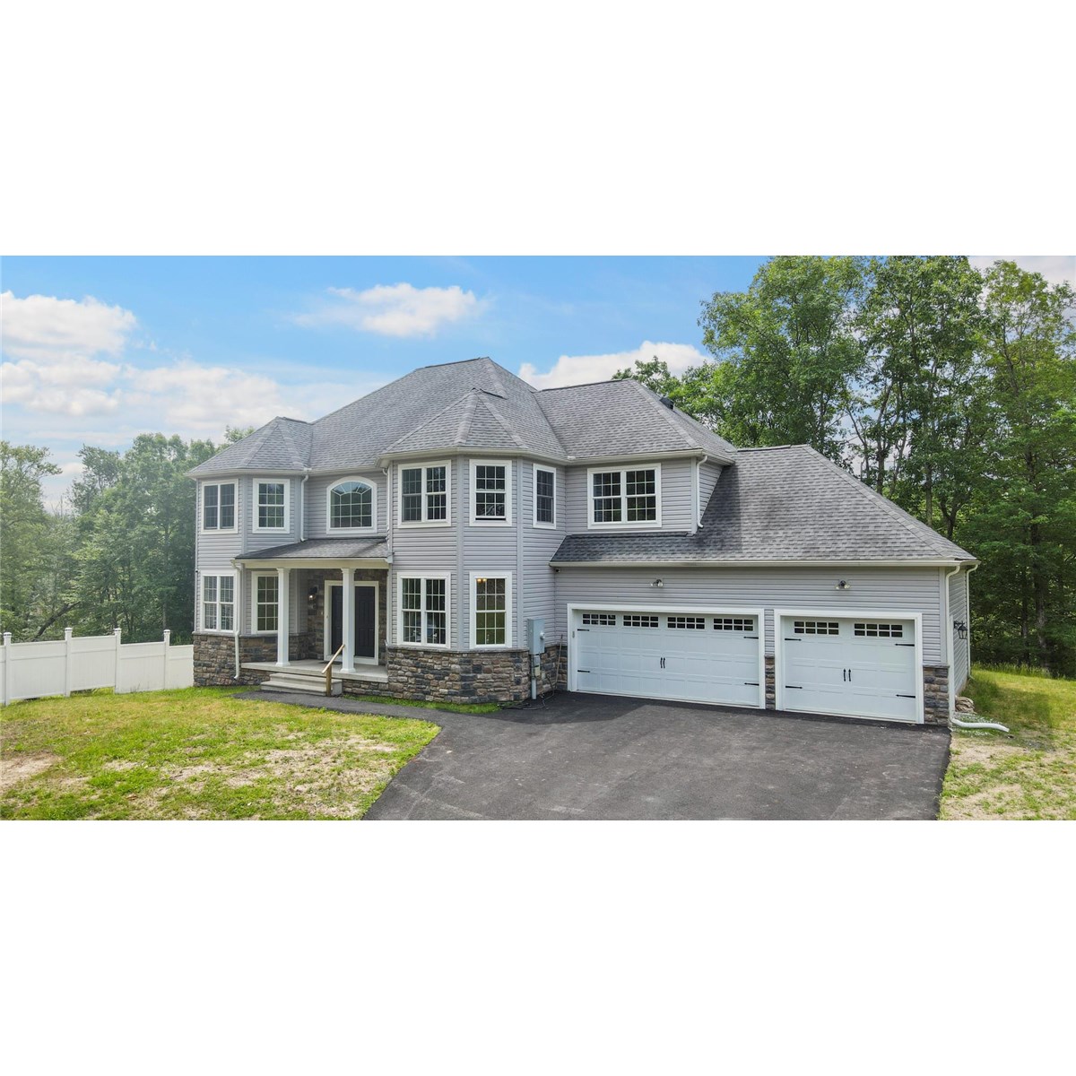 1074 Bear Swamp Rd, East Stroudsburg, PA 18302